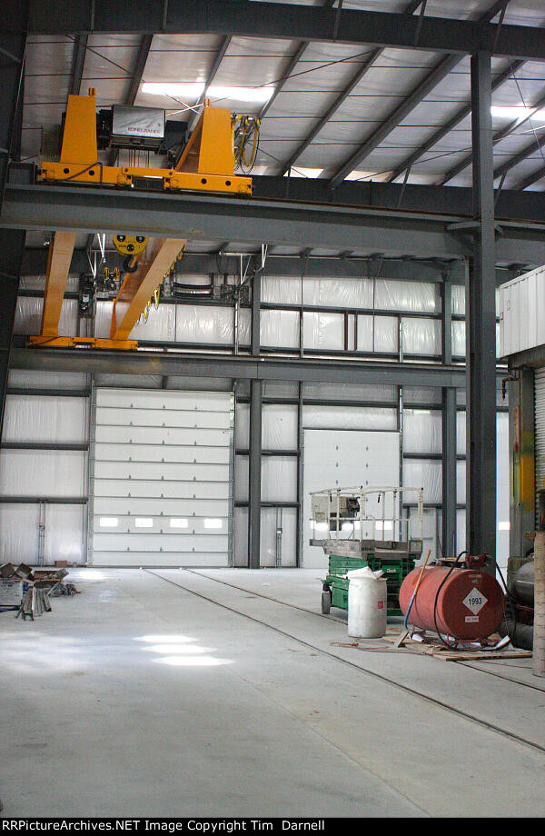 Interior view of new SMS shop. Combo 10 & 30 ton cranes.
